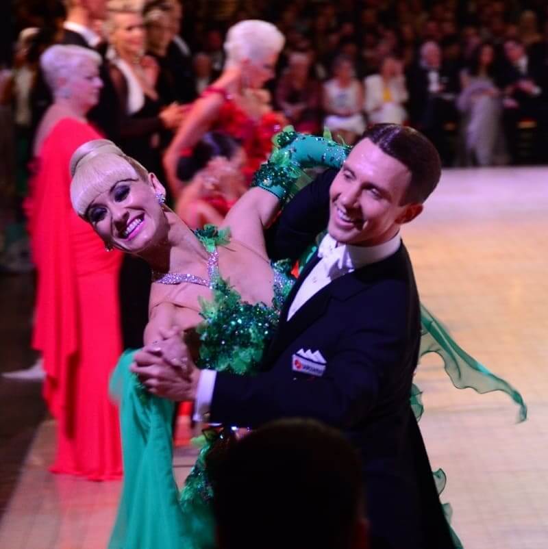 Standardtänze - Ursprung, Geschichte und Entwicklung