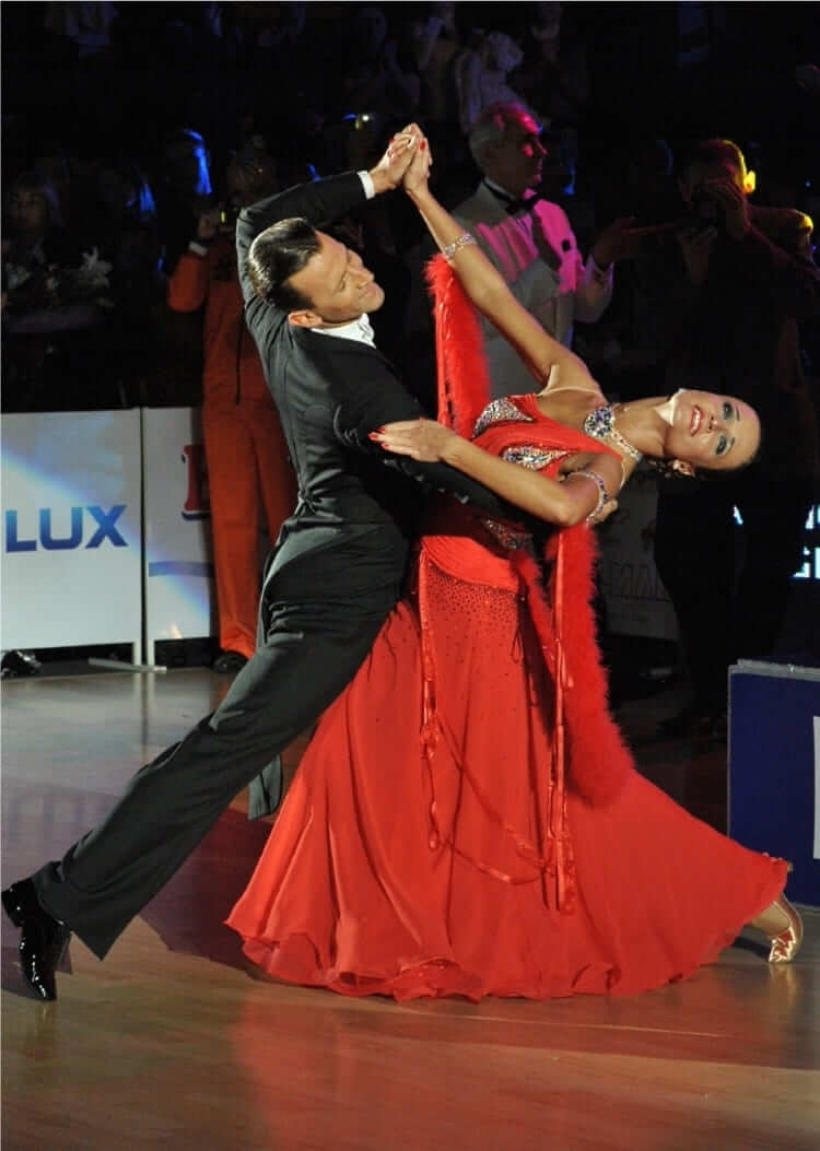 Langsamer Walzer tanzen lernen - Ursprung, Geschichte und Entwicklung